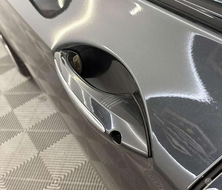 Grey BMW 535 Gran Turismo 2012 in Marijampole, with an engine capacity of 2.99 L and mileage of 181 thousand km for 12999 €, photo 33 on AUTOMOTO.COM.LV