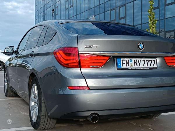 Серый БМВ 535 Gran Turismo 2012 в Паневежис, объемом двигателя 2.99 л и пробегом 307 тыс. км за 8400 €, фото 8 на AUTOMOTO.COM.LV