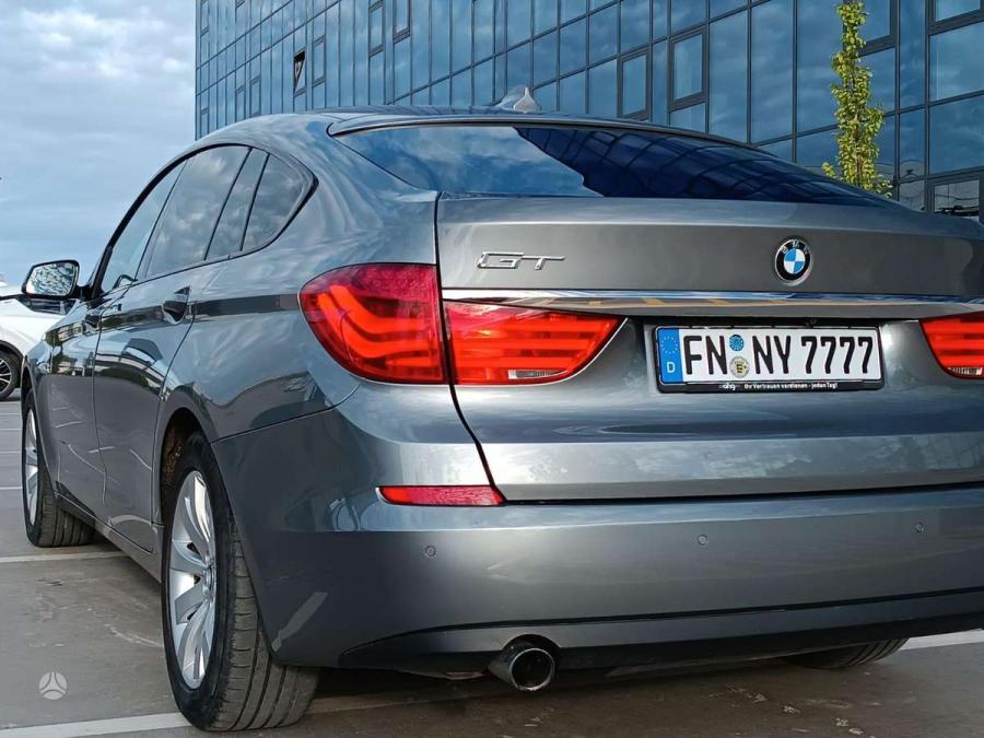 Серый БМВ 535 Gran Turismo 2012 в Паневежис, объемом двигателя 2.99 л и пробегом 307 тыс. км за 8400 €, фото 9 на AUTOMOTO.COM.LV