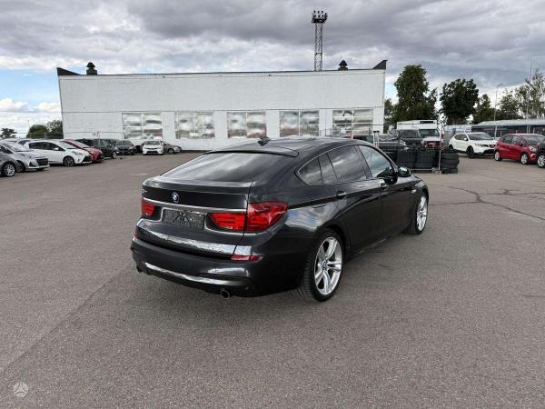 BMW 535 Gran Turismo 2012 in Marijampole on AUTOMOTO.COM.LV Grey BMW 535 Gran Turismo 2012 in Marijampole, with an engine capacity of 2.99 L and mileage of 250 thousand km for 11900 €, photo 9 on AUTOMOTO.COM.LV