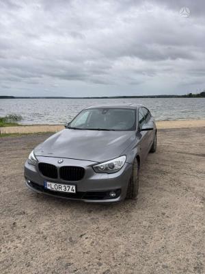 Серый БМВ 535 Gran Turismo 2013 в Электренай, объемом двигателя 2.99 л и пробегом 291 тыс. км за 11000 €, фото  на AUTOMOTO.COM.LV