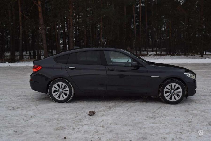 Pelēks BMW 535 Gran Turismo 2014 Jonava, ar dzinēja tilpumu 2.99 L un nobraukumu 265 tūkst. km par 14500 €, foto 6 vietnē AUTOMOTO.COM.LV
