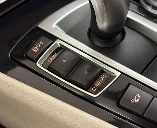 Pelēks BMW 535 Gran Turismo 2014 Marijampole, ar dzinēja tilpumu 2.99 L un nobraukumu 194 tūkst. km par 13750 €, foto 9 vietnē AUTOMOTO.COM.LV