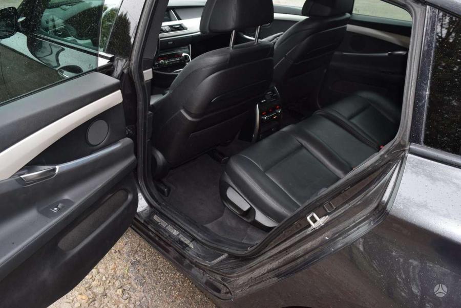 Grey BMW 535 Gran Turismo 2014 in Jonava, with an engine capacity of 2.99 L and mileage of 265 thousand km for 12999 €, photo 27 on AUTOMOTO.COM.LV
