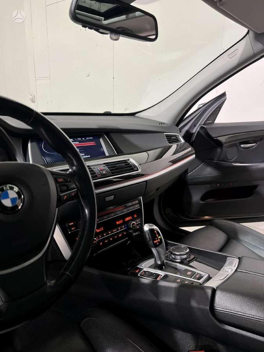 Grey BMW 535 Gran Turismo 2015 in Klaipeda, with an engine capacity of 2.99 L and mileage of 241 thousand km for 14500 €, photo 12 on AUTOMOTO.COM.LV