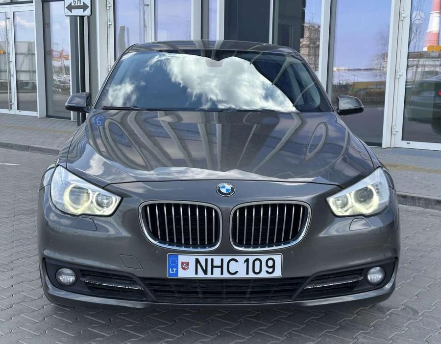 Grey BMW 535 Gran Turismo 2015 in Vilnius, with an engine capacity of 2.98 L and mileage of 129 thousand km for 9000 €, photo 3 on AUTOMOTO.COM.LV