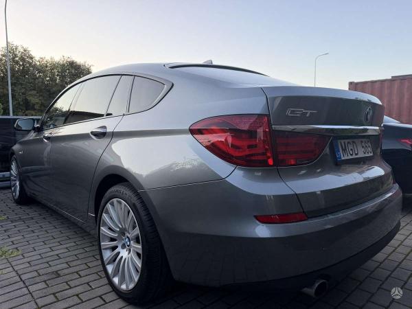 Grey BMW 535 Gran Turismo 2012 in Kaunas, with an engine capacity of 3.00 L and mileage of 367 thousand km for 6500 €, photo 2 on AUTOMOTO.COM.LV
