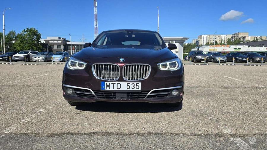 Red BMW 535 Gran Turismo 2014 in Vilnius, with an engine capacity of 2.99 L and mileage of 314 thousand km for 7999 €, photo 7 on AUTOMOTO.COM.LV