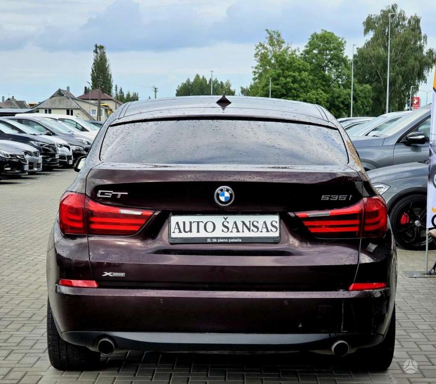 Красный БМВ 535 Gran Turismo 2014 в Таураге, объемом двигателя 2.98 л и пробегом 202 тыс. км за 12700 €, фото 10 на AUTOMOTO.COM.LV