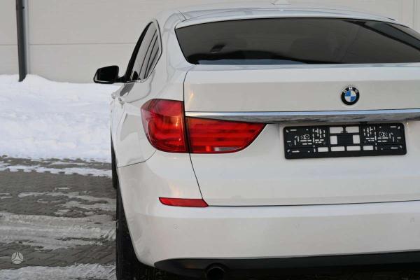 White BMW 535 Gran Turismo 2011 in Kretinga, with an engine capacity of 2.99 L and mileage of 197 thousand km for 9999 €, photo 9 on AUTOMOTO.COM.LV