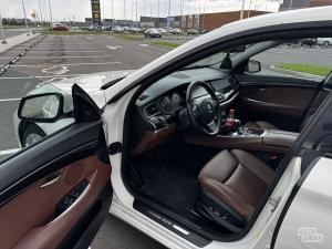 Белый БМВ 535 Gran Turismo 2011 в Каунас, объемом двигателя 3.50 л и пробегом 213 тыс. км за 9000 €, фото 13 на AUTOMOTO.COM.LV