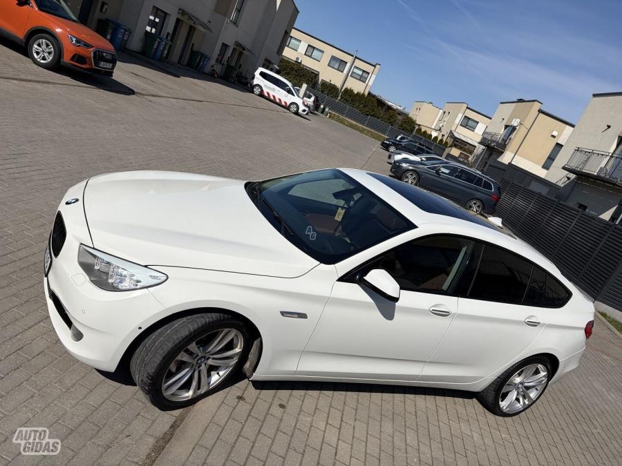 Белый БМВ 535 Gran Turismo 2011 в Каунас, объемом двигателя 3.50 л и пробегом 213 тыс. км за 9000 €, фото 19 на AUTOMOTO.COM.LV