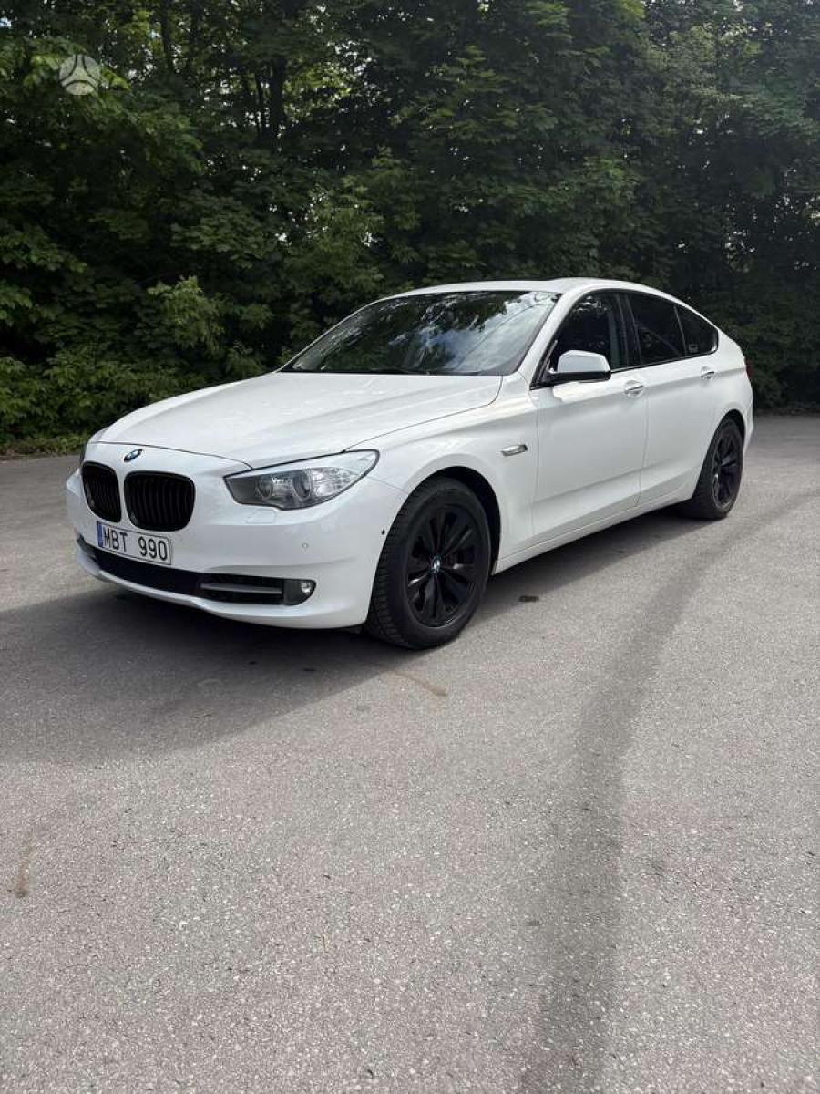 Balts BMW 535 Gran Turismo 2011 Kauņa, ar dzinēja tilpumu 3.00 L un nobraukumu 167 tūkst. km par 8700 €, foto 1 vietnē AUTOMOTO.COM.LV