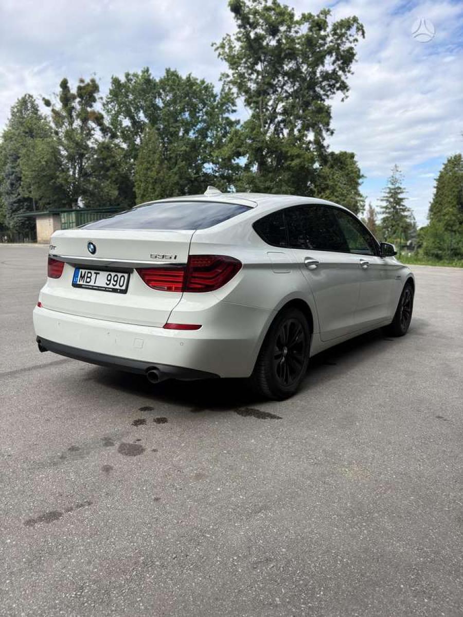 Balts BMW 535 Gran Turismo 2011 Kauņa, ar dzinēja tilpumu 3.00 L un nobraukumu 167 tūkst. km par 8700 €, foto 6 vietnē AUTOMOTO.COM.LV