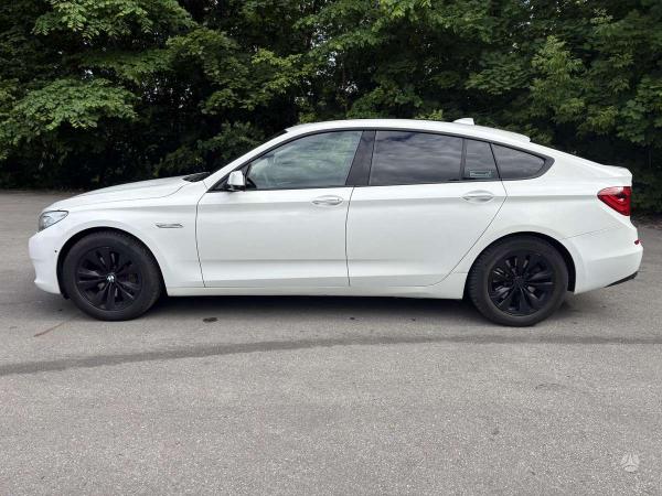 Balts BMW 535 Gran Turismo 2011 Kauņa, ar dzinēja tilpumu 3.00 L un nobraukumu 167 tūkst. km par 8700 €, foto 8 vietnē AUTOMOTO.COM.LV