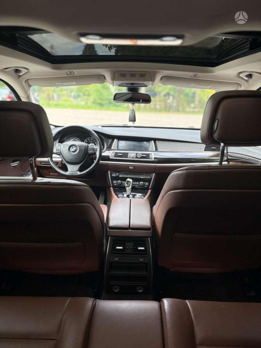 Balts BMW 535 Gran Turismo 2011 Kauņa, ar dzinēja tilpumu 3.00 L un nobraukumu 167 tūkst. km par 8700 €, foto 10 vietnē AUTOMOTO.COM.LV