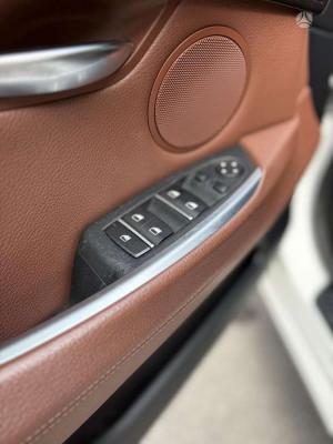 Balts BMW 535 Gran Turismo 2011 Kauņa, ar dzinēja tilpumu 3.00 L un nobraukumu 167 tūkst. km par 8700 €, foto 12 vietnē AUTOMOTO.COM.LV