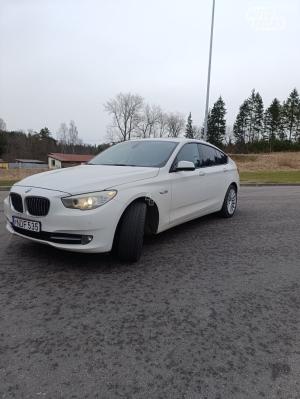 White BMW 535 Gran Turismo 2011 in Vilnius, with an engine capacity of 3.50 L and mileage of 272 thousand km for 6000 €, photo 4 on AUTOMOTO.COM.LV