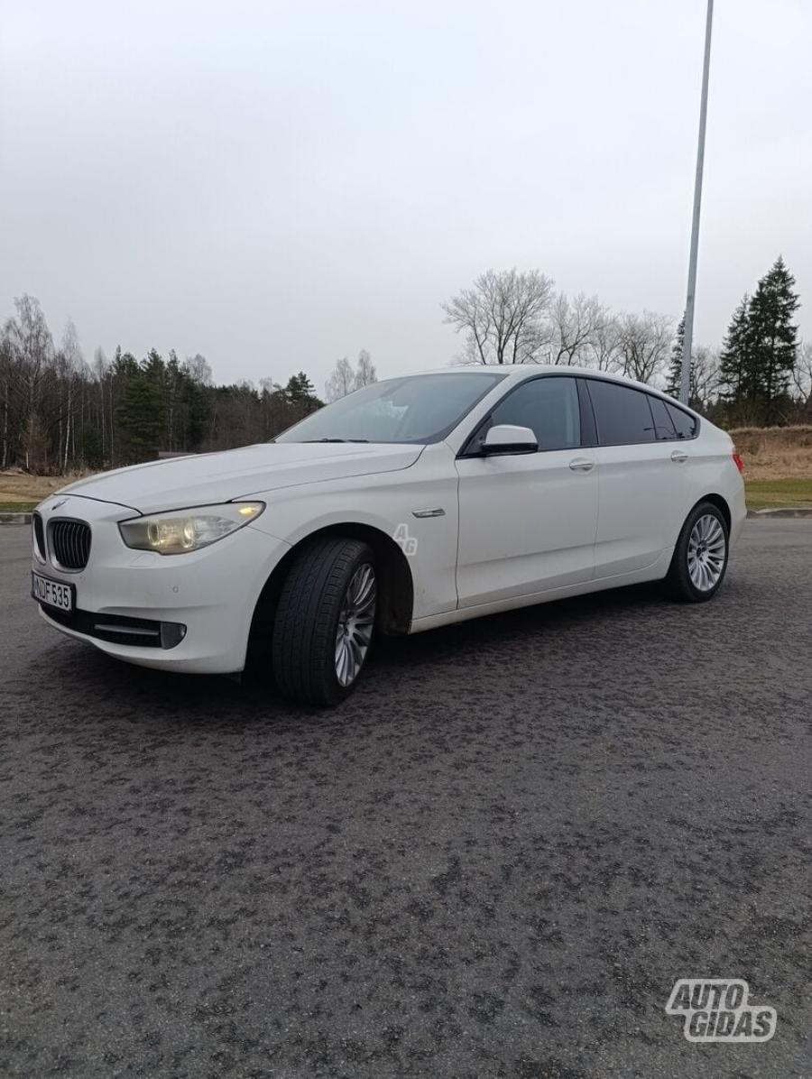 White BMW 535 Gran Turismo 2011 in Vilnius, with an engine capacity of 3.50 L and mileage of 272 thousand km for 6000 €, photo 5 on AUTOMOTO.COM.LV