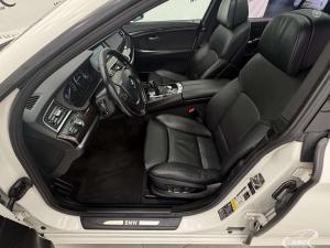 White BMW 535 Gran Turismo 2011 in Vilnius, with an engine capacity of 2.98 L and mileage of 262 thousand km for 6900 €, photo 23 on AUTOMOTO.COM.LV
