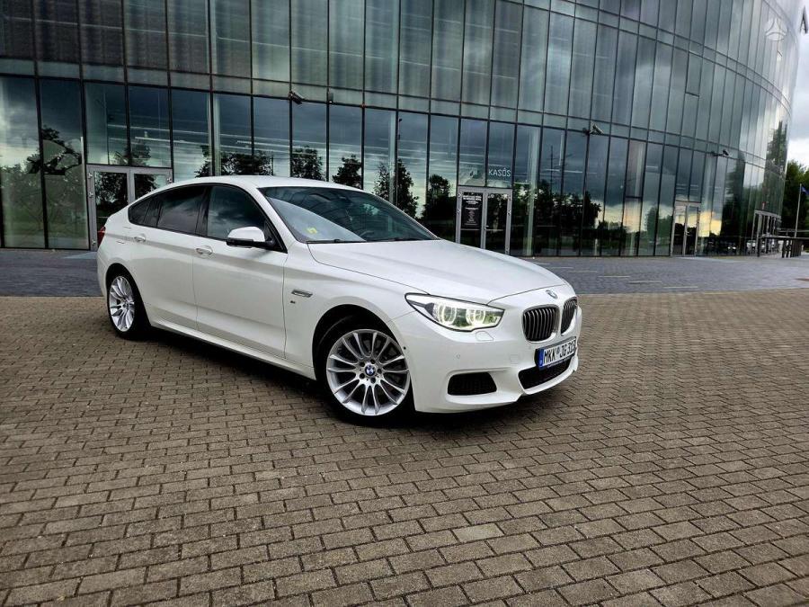 White BMW 535 Gran Turismo 2013 in Siauliai, with an engine capacity of 2.99 L and mileage of 221 thousand km for 15555 €, photo 4 on AUTOMOTO.COM.LV