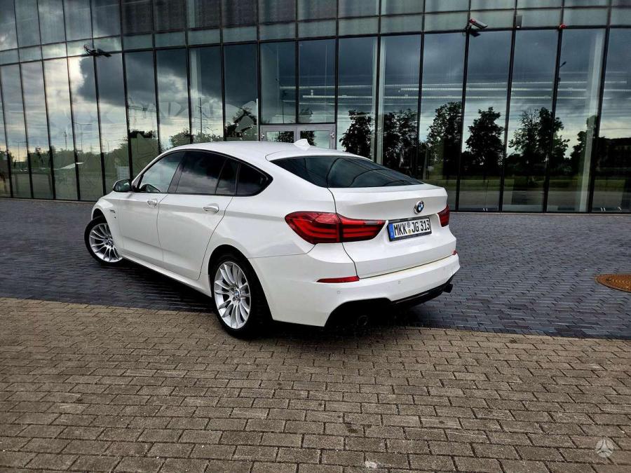 White BMW 535 Gran Turismo 2013 in Siauliai, with an engine capacity of 2.99 L and mileage of 221 thousand km for 15555 €, photo 5 on AUTOMOTO.COM.LV