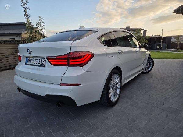 White BMW 535 Gran Turismo 2013 in Siauliai, with an engine capacity of 2.99 L and mileage of 226 thousand km for 13750 €, photo 10 on AUTOMOTO.COM.LV