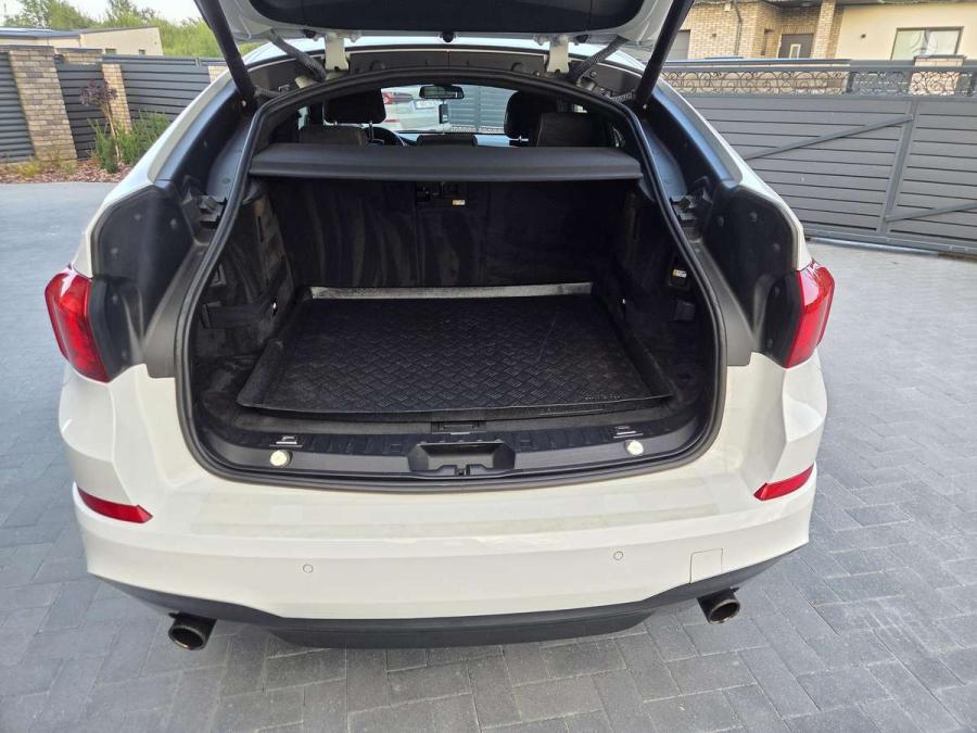 Balts BMW 535 Gran Turismo 2013 Šauļi, ar dzinēja tilpumu 2.99 L un nobraukumu 226 tūkst. km par 13750 €, foto 12 vietnē AUTOMOTO.COM.LV