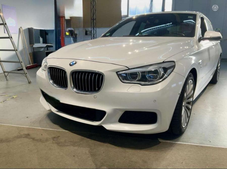Balts BMW 535 Gran Turismo 2014 Šauļi, ar dzinēja tilpumu 2.99 L un nobraukumu 279 tūkst. km par 16750 €, foto 2 vietnē AUTOMOTO.COM.LV