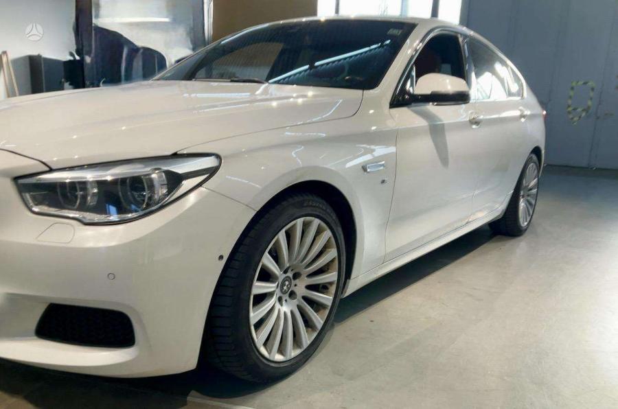 Balts BMW 535 Gran Turismo 2014 Šauļi, ar dzinēja tilpumu 2.99 L un nobraukumu 279 tūkst. km par 16750 €, foto 3 vietnē AUTOMOTO.COM.LV