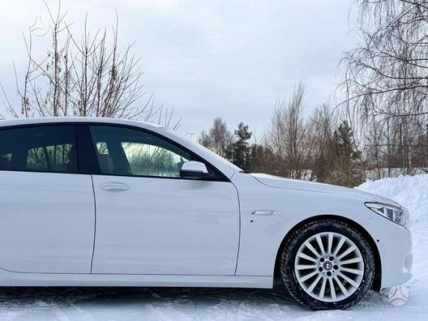 Balts BMW 535 Gran Turismo 2014 Šauļi, ar dzinēja tilpumu 2.99 L un nobraukumu 279 tūkst. km par 17450 €, foto 10 vietnē AUTOMOTO.COM.LV