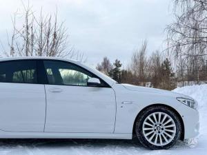 White BMW 535 Gran Turismo 2014 in Siauliai, with an engine capacity of 2.99 L and mileage of 279 thousand km for 17450 €, photo 10 on AUTOMOTO.COM.LV