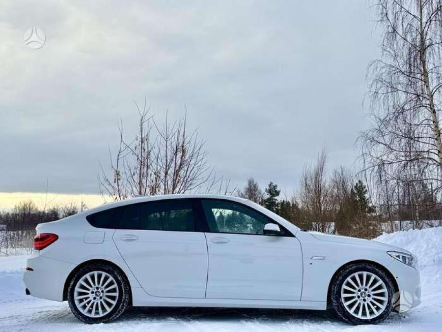 White BMW 535 Gran Turismo 2014 in Siauliai, with an engine capacity of 2.99 L and mileage of 279 thousand km for 17450 €, photo 14 on AUTOMOTO.COM.LV