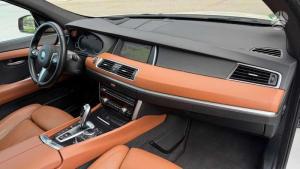 Белый БМВ 535 Gran Turismo 2014 в Шяуляй, объемом двигателя 2.99 л и пробегом 279 тыс. км за 15950 €, фото 27 на AUTOMOTO.COM.LV