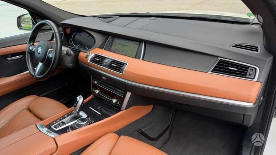 Balts BMW 535 Gran Turismo 2014 Šauļi, ar dzinēja tilpumu 2.99 L un nobraukumu 279 tūkst. km par 15950 €, foto 27 vietnē AUTOMOTO.COM.LV