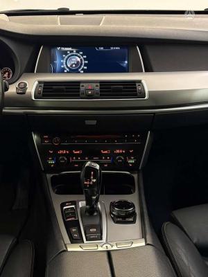 Balts BMW 535 Gran Turismo 2015 Marijampole, ar dzinēja tilpumu 2.99 L un nobraukumu 261 tūkst. km par 16450 €, foto 24 vietnē AUTOMOTO.COM.LV
