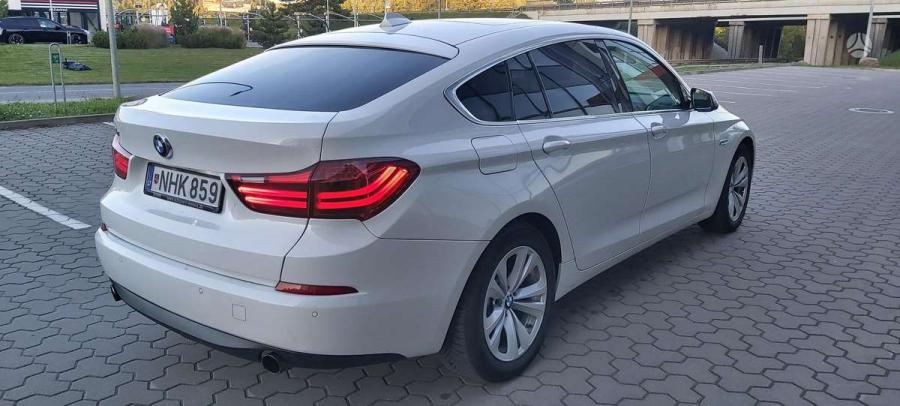 Balts BMW 535 Gran Turismo 2016 Viļņa, ar dzinēja tilpumu 2.99 L un nobraukumu 300 tūkst. km par 11800 €, foto 5 vietnē AUTOMOTO.COM.LV