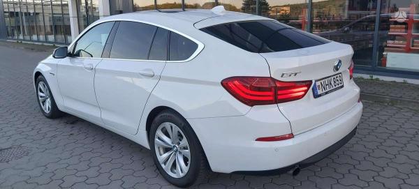 Balts BMW 535 Gran Turismo 2016 Viļņa, ar dzinēja tilpumu 2.99 L un nobraukumu 300 tūkst. km par 11800 €, foto 5 vietnē AUTOMOTO.COM.LV