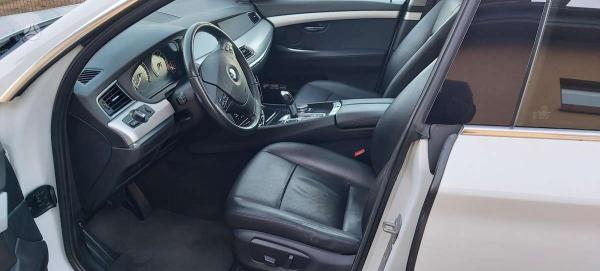 Balts BMW 535 Gran Turismo 2016 Viļņa, ar dzinēja tilpumu 2.99 L un nobraukumu 300 tūkst. km par 11800 €, foto 8 vietnē AUTOMOTO.COM.LV