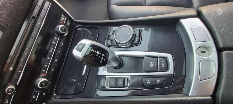 Balts BMW 535 Gran Turismo 2016 Viļņa, ar dzinēja tilpumu 2.99 L un nobraukumu 300 tūkst. km par 11800 €, foto 13 vietnē AUTOMOTO.COM.LV