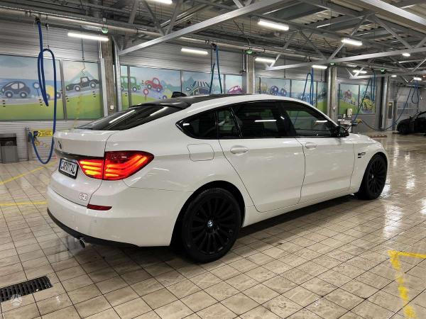 White BMW 535 Gran Turismo 2010 in Klaipeda, with an engine capacity of 0.30 L and mileage of 269 thousand km for 7900 €, photo 1 on AUTOMOTO.COM.LV