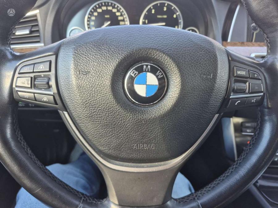 Dzeltens BMW 535 Gran Turismo 2010 Viļņa, ar dzinēja tilpumu 2.99 L un nobraukumu 199 tūkst. km par 10999 €, foto 6 vietnē AUTOMOTO.COM.LV