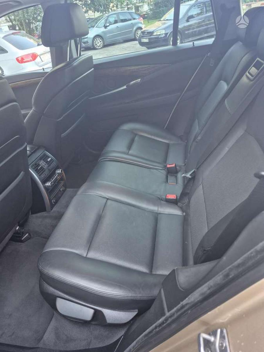 Dzeltens BMW 535 Gran Turismo 2010 Viļņa, ar dzinēja tilpumu 2.99 L un nobraukumu 199 tūkst. km par 10999 €, foto 12 vietnē AUTOMOTO.COM.LV