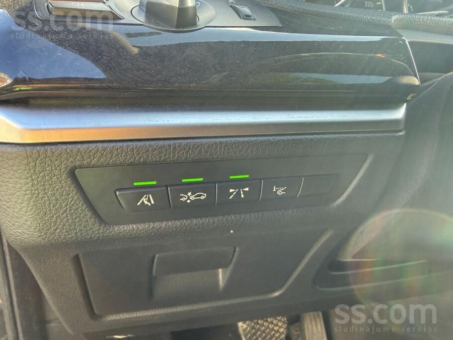 Pelēks BMW 535 2012 Rīga, ar dzinēja tilpumu 3.00 L un nobraukumu 307 tūkst. km par 11400 €, foto 12 vietnē AUTOMOTO.COM.LV