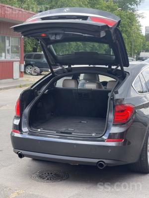 Pelēks BMW 535 2010 Rīga, ar dzinēja tilpumu 3.00 L un nobraukumu 365 tūkst. km par 9000 €, foto 10 vietnē AUTOMOTO.COM.LV