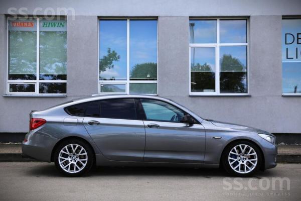Grey BMW 535 2010 in Riga, with an engine capacity of 3.00 L and mileage of 249 thousand km for 8245 €, photo 3 on AUTOMOTO.COM.LV