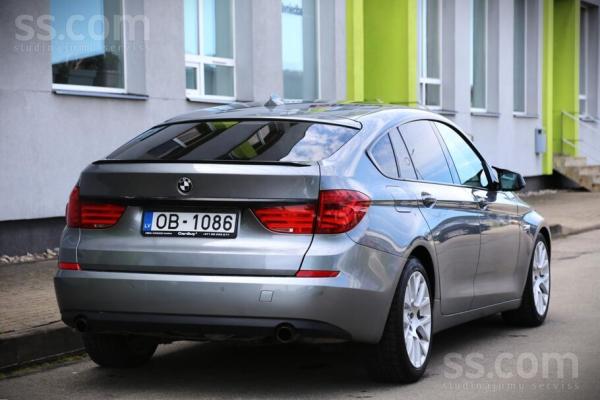 Grey BMW 535 2010 in Riga, with an engine capacity of 3.00 L and mileage of 249 thousand km for 8245 €, photo 6 on AUTOMOTO.COM.LV