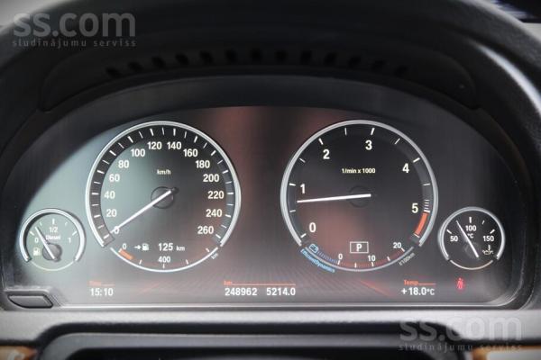 Grey BMW 535 2010 in Riga, with an engine capacity of 3.00 L and mileage of 249 thousand km for 8245 €, photo 7 on AUTOMOTO.COM.LV