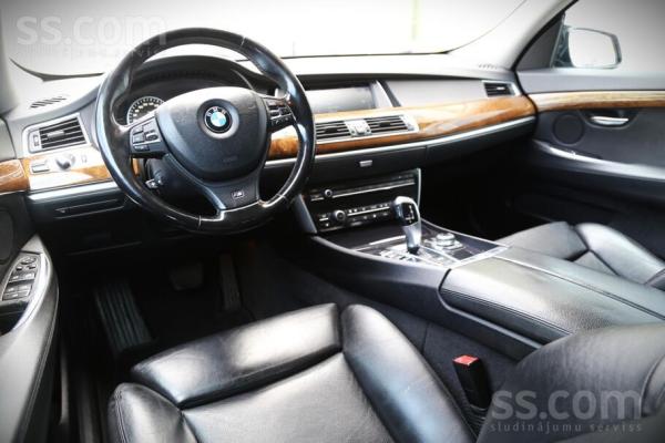 Grey BMW 535 2010 in Riga, with an engine capacity of 3.00 L and mileage of 249 thousand km for 8245 €, photo 8 on AUTOMOTO.COM.LV