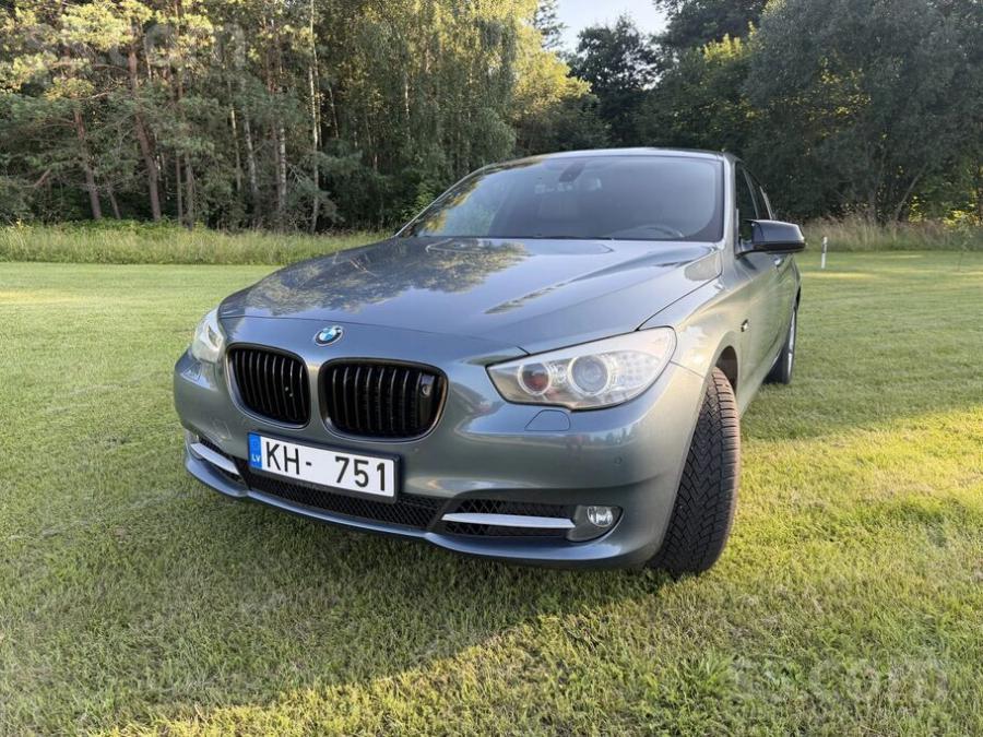 Grey BMW 535 2010 in Riga, with an engine capacity of 3.00 L and mileage of 230 thousand km for 10700 €, photo 1 on AUTOMOTO.COM.LV